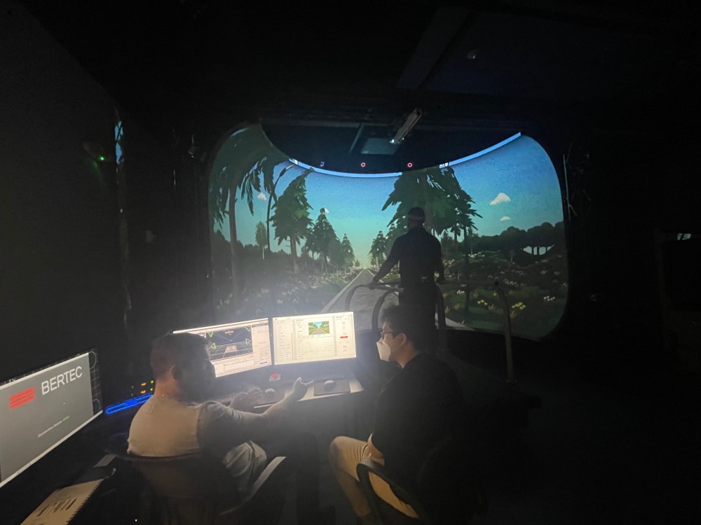 生物力学沉浸式实验室Immersive Labs - 赢富仪器-上海心理人因|生物力学|驾驶行为研究设备一站式解决方案提供者